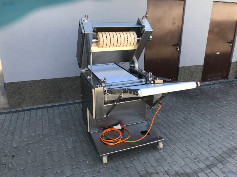 Skinning machine Cretel 560A :: RAFF Machines